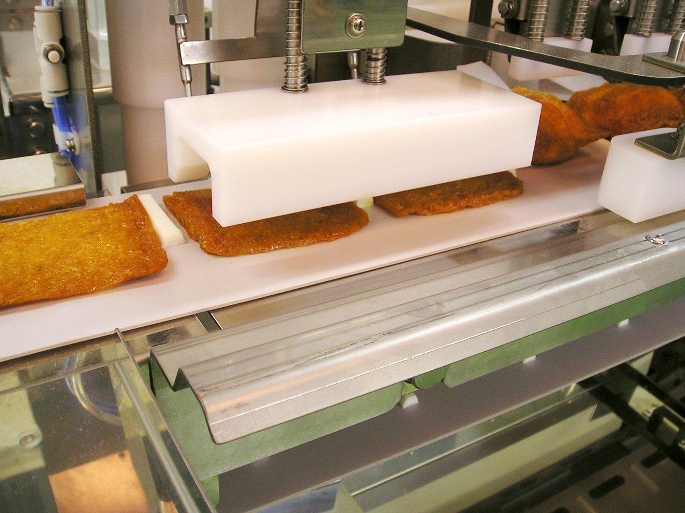 INARI Sushi Making Machine FIW-SNC｜SUZUMO